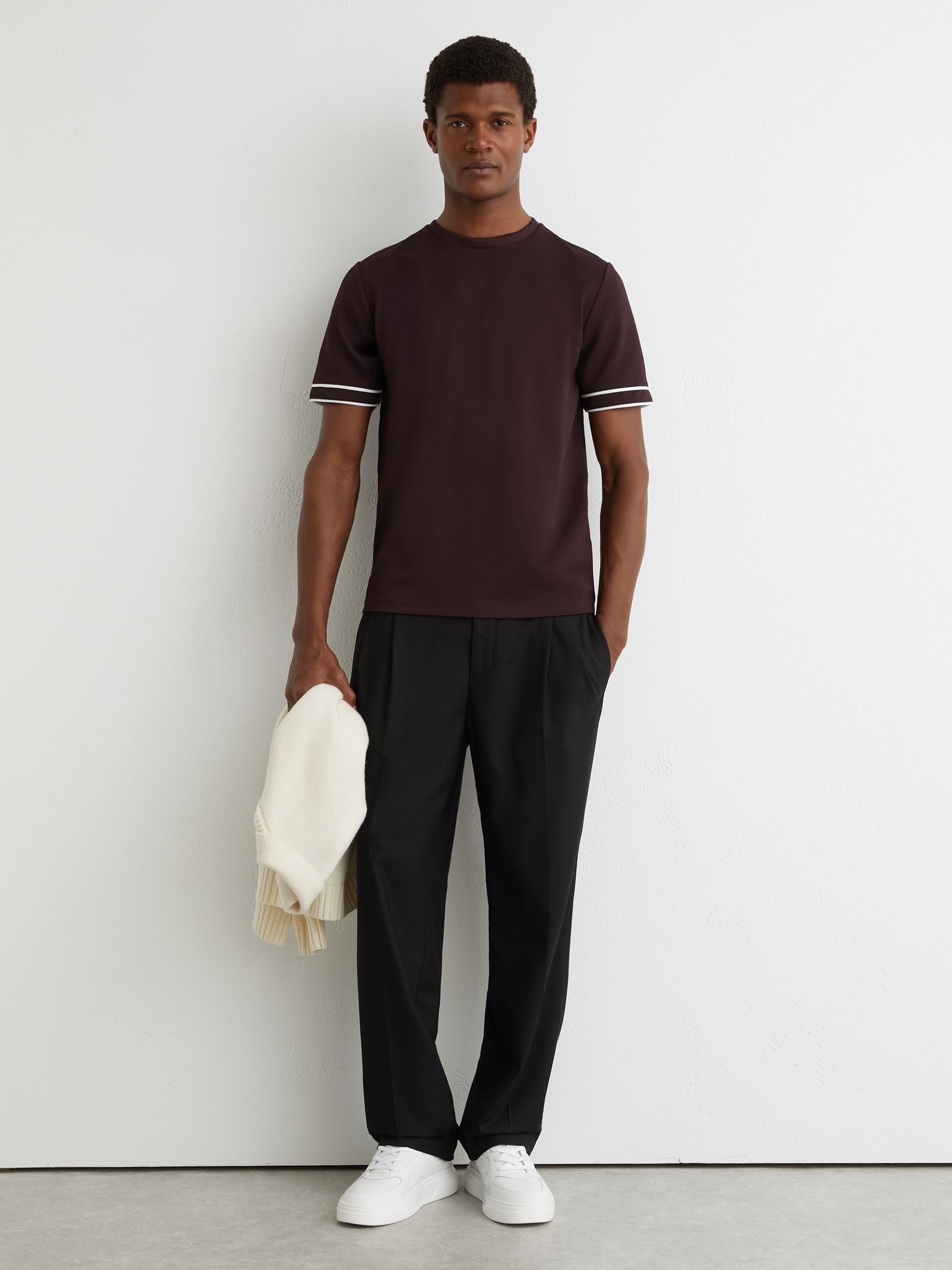 REISS oscar piped-trim textured modern-fit t-shirt
